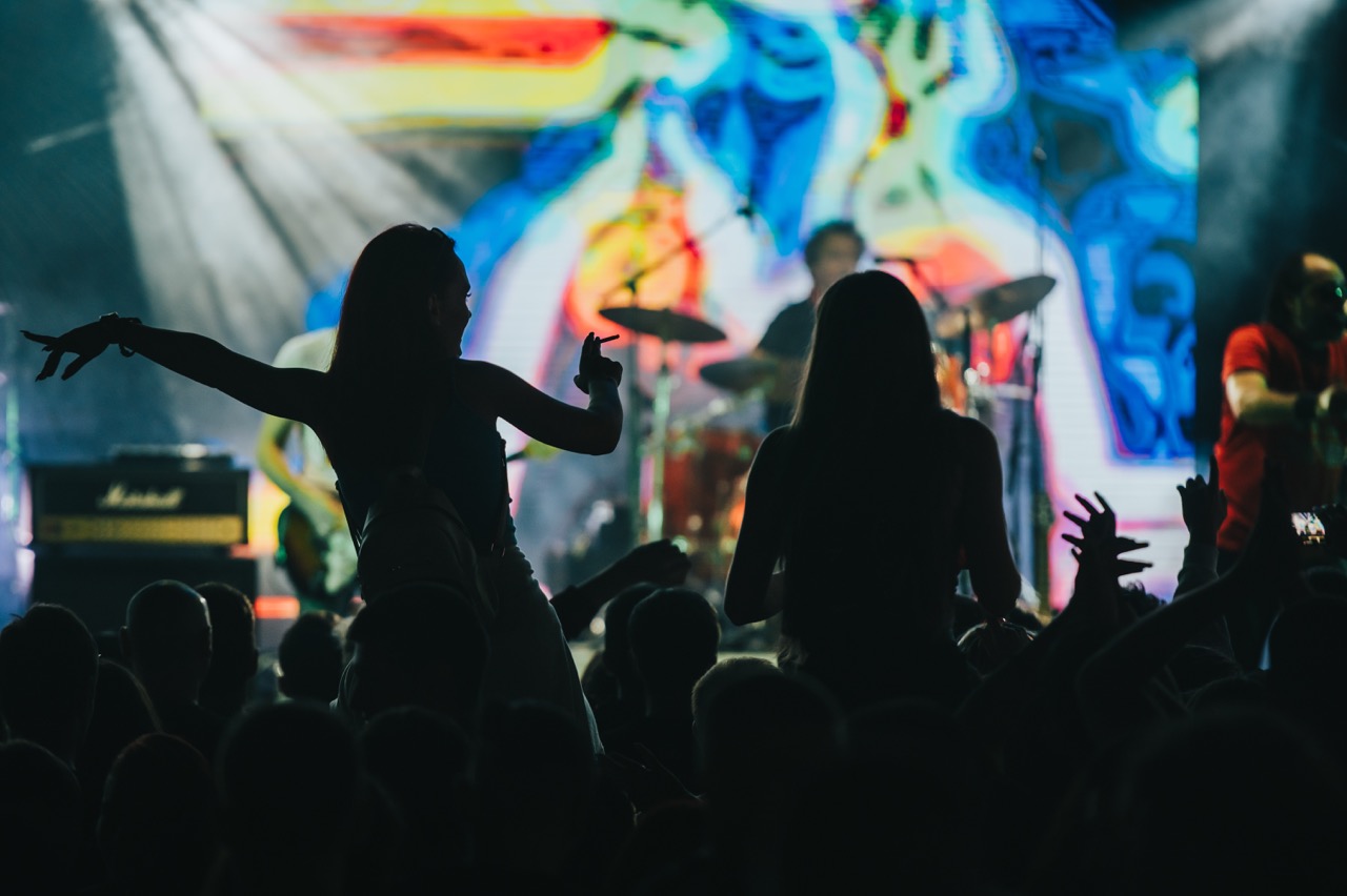 Artist Bio Writing: A Complete Guide for Musicians (+ Templates)